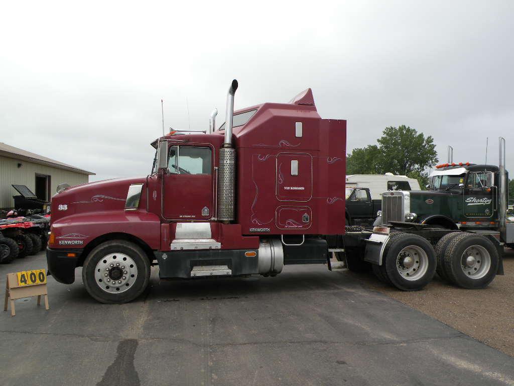 Kenworth T600A