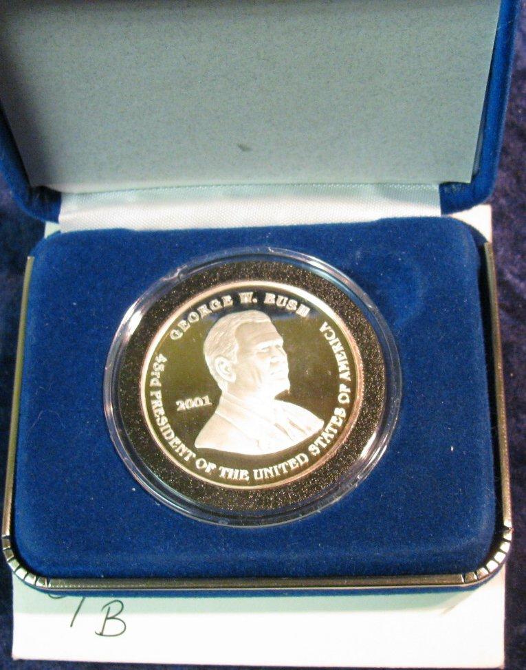 837. 2001 Bush & Gore Presidential Medal. Looks Silver