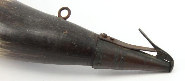18TH CENTURY BRITISH GUNNERS POWDER HORN
