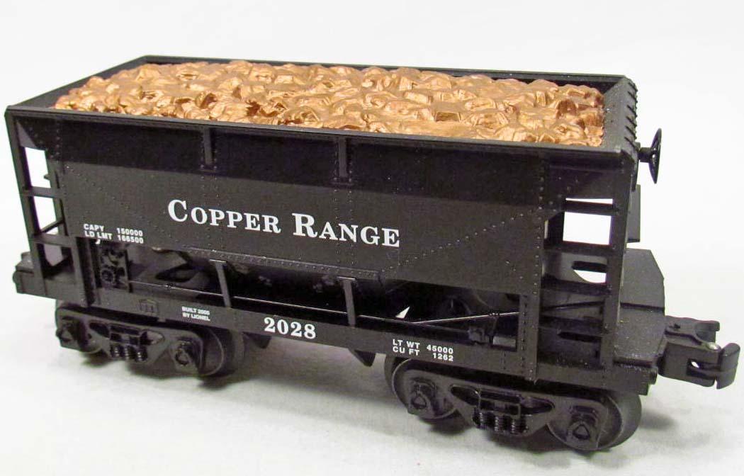LOT OF 2 LIONEL COPPER RANGE ORE TRAIN CARS IN THE ORIGINAL BOXES