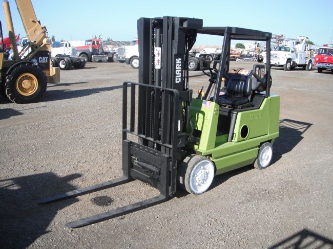1986 Clark GCS25 Forklift
