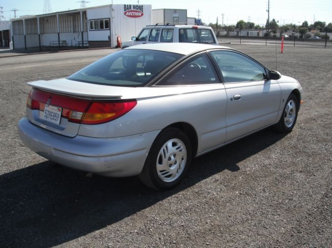 2000 Saturn 3-Door Coupe
