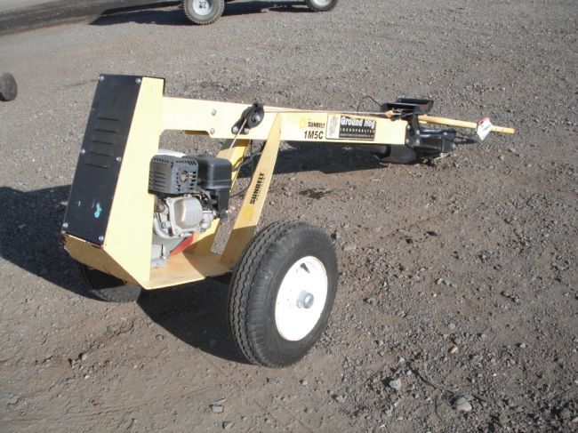 Ground Hog 1M5C Walk-Behind Post Hole Auger