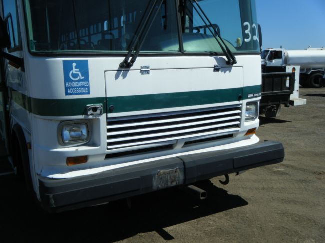 1997 Freightliner Goshen Coach MB S/A Transit Bus