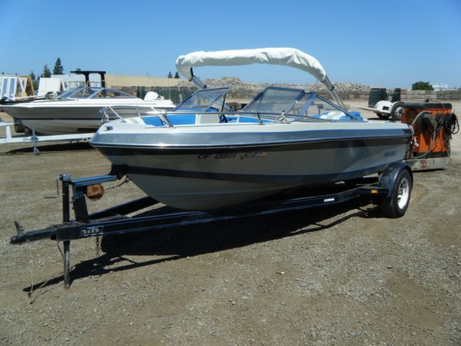 1984 Marlin V-Hull 16' Inboard Outboard Boat