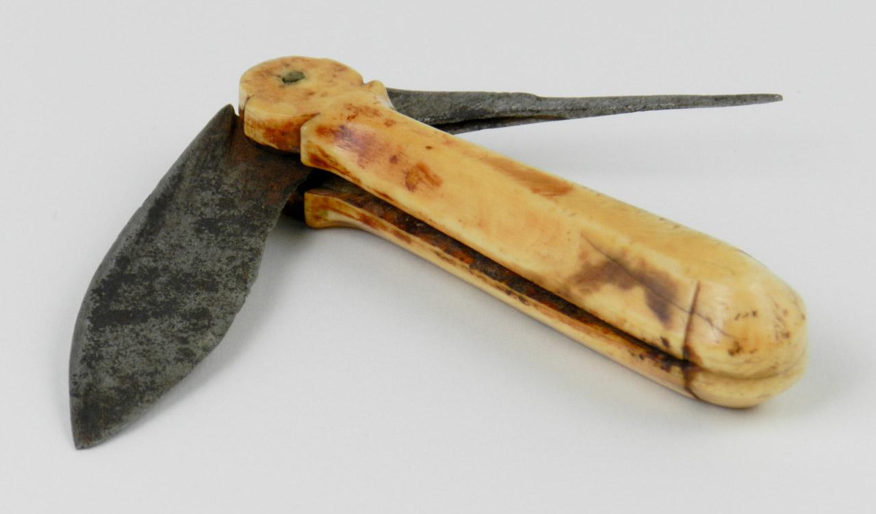 Pre-Civil War Sailor's Knife and Awl