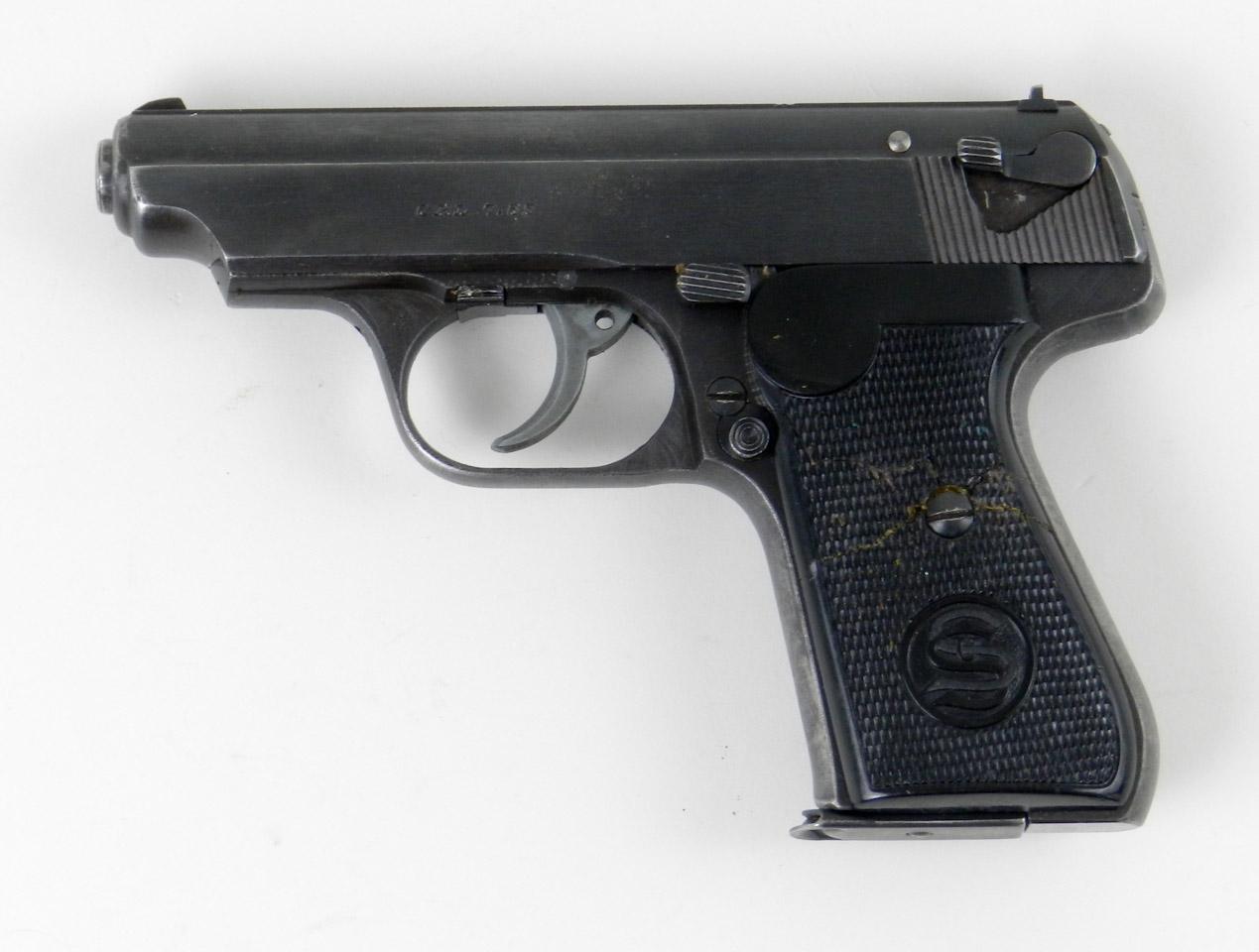 Sauer & Sohn Model 38H Pistol