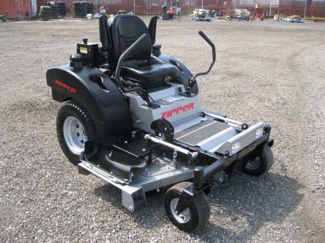 2011 Zipper VR31K60 Zero Turn Lawn Mower