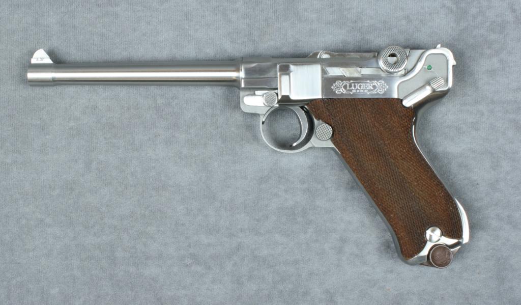 Modern made stainless steel Luger semi-auto pistol for Stoeger ...