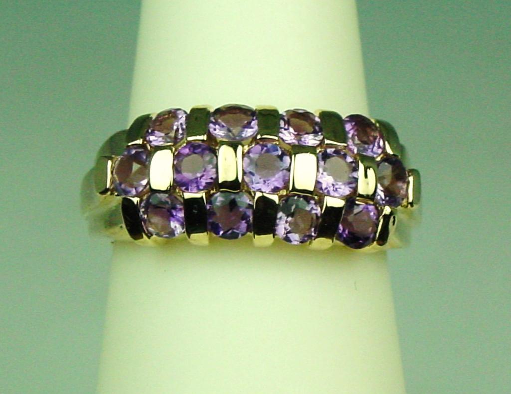 Attractive 10 karat yellow gold ladies contemporary design ring channel ...