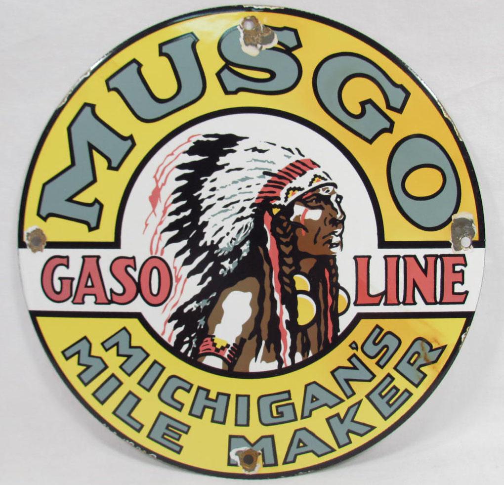 MUSGO MICHIGAN'S MILE MAKER GASOLINE PORCELAIN ADVERTISING SIGN