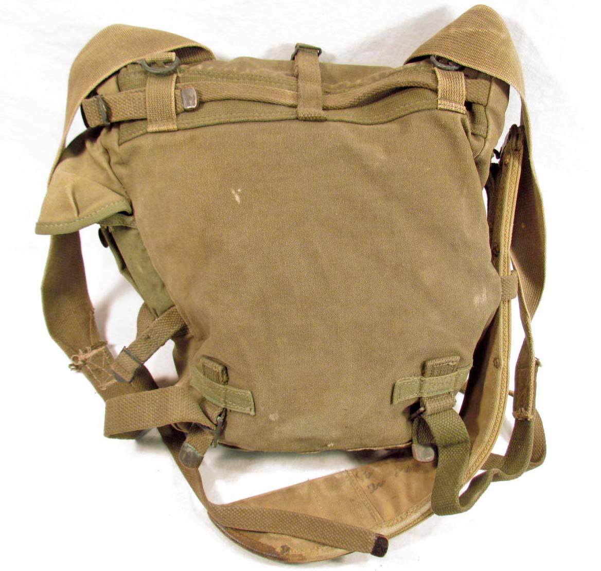 US WW2 ARMY MILITARY FIELD BACK PACK W/ MACHETE