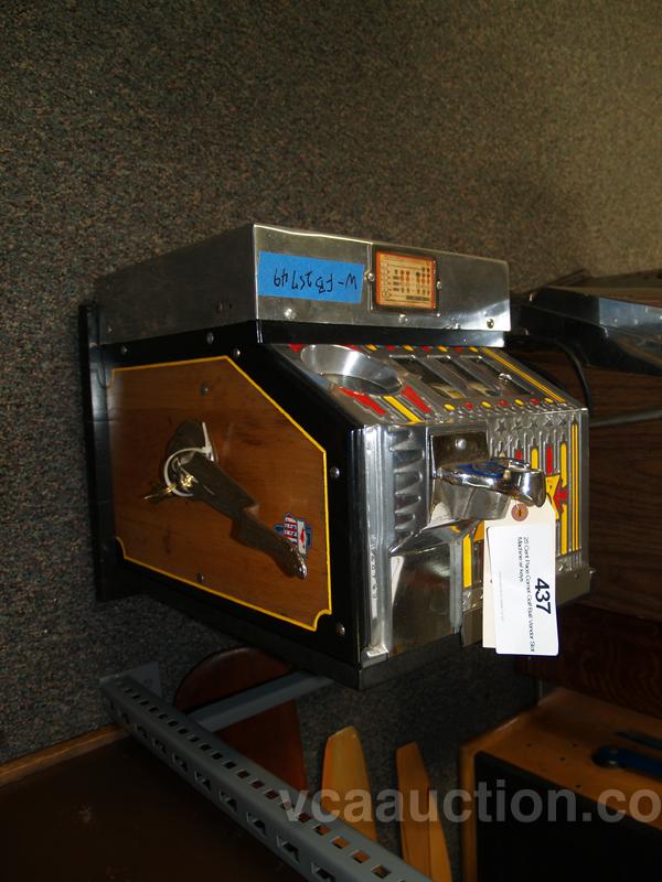 25 Cent Pace Comet Golf Ball Vendor Slot Machine