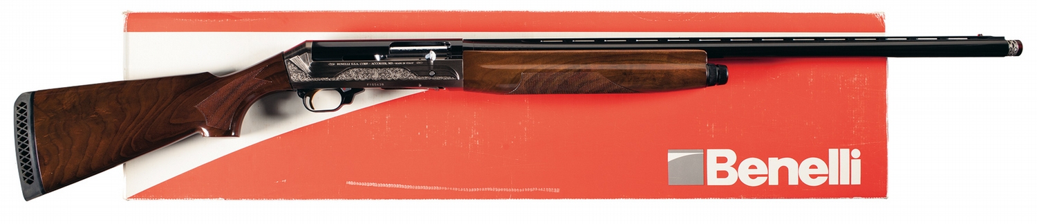Benelli Legacy Semi-Automatic Shotgun with Box