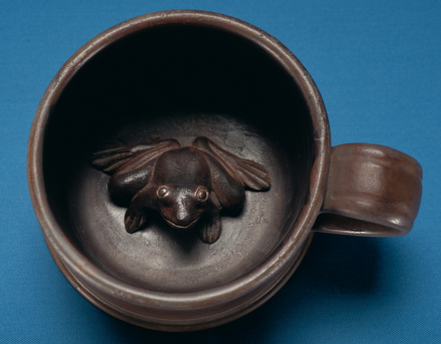 Anna Pottery Stoneware Frog Mug Stamped Kirkpatrick Anna, ILL.
