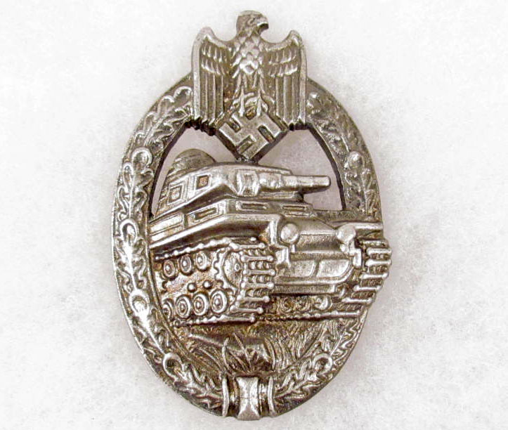 GERMAN NAZI TANK ASSAULT BADGE