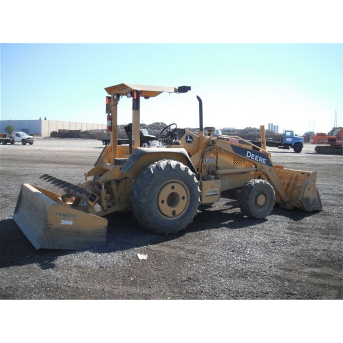 2005 John Deere 210LE 4x4 Skip Loader