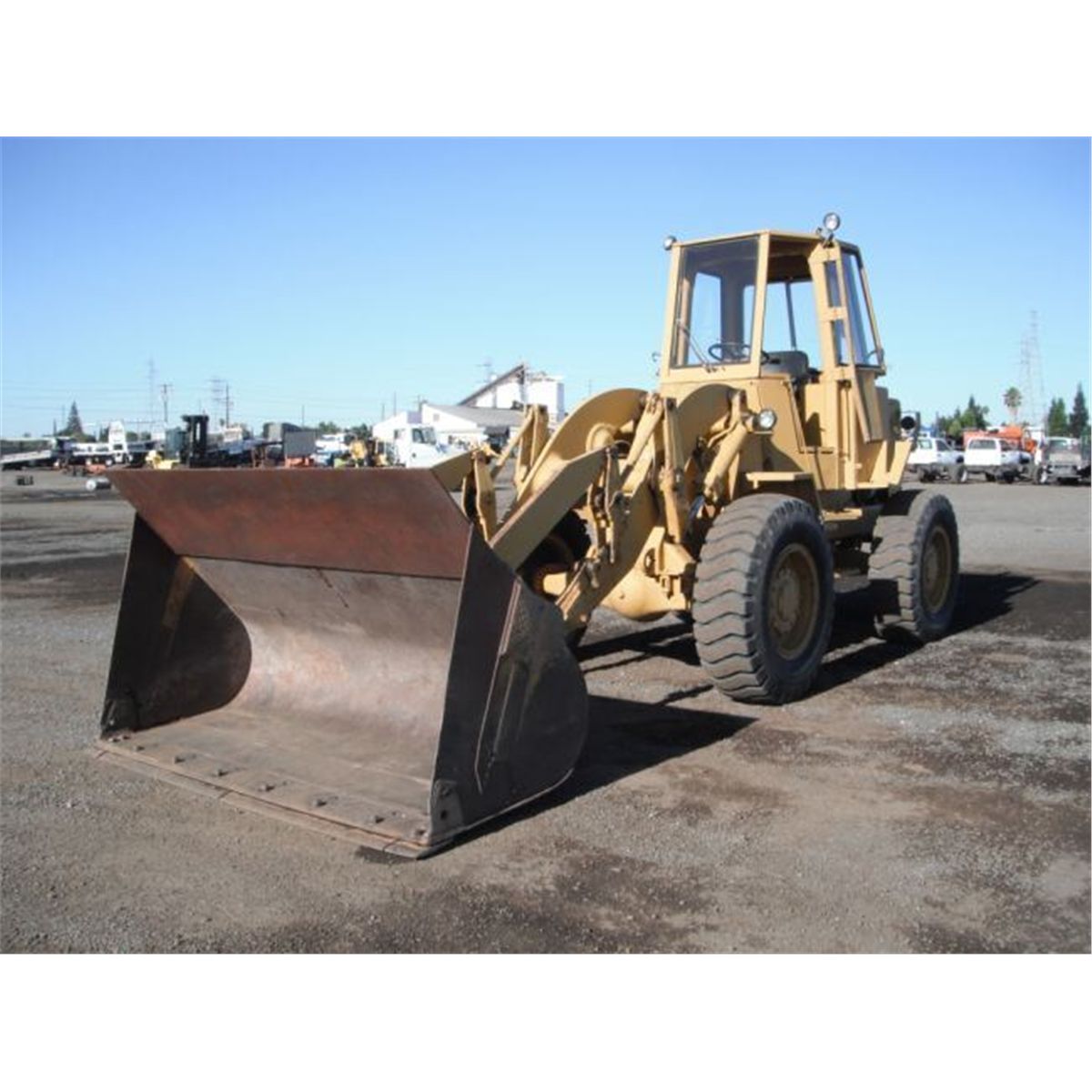 1976 Caterpillar 920 Wheel Loader