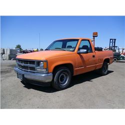 1998 Chevrolet 1500 Cheyenne Pick Up Truck