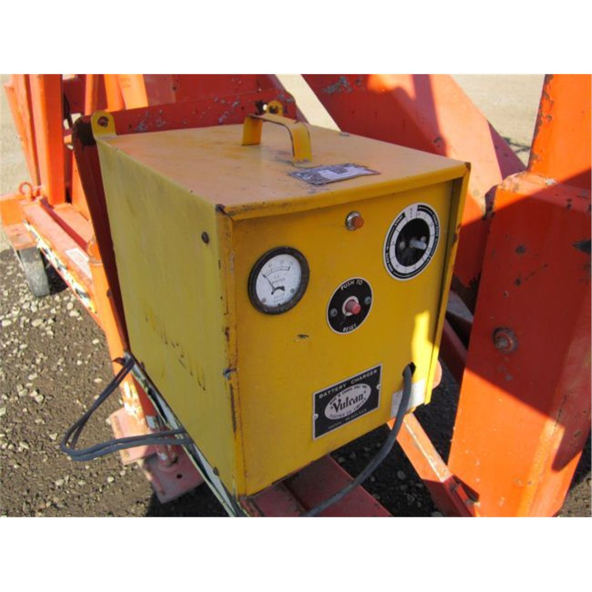 Topper Super II Electric Scissor Basket Lift