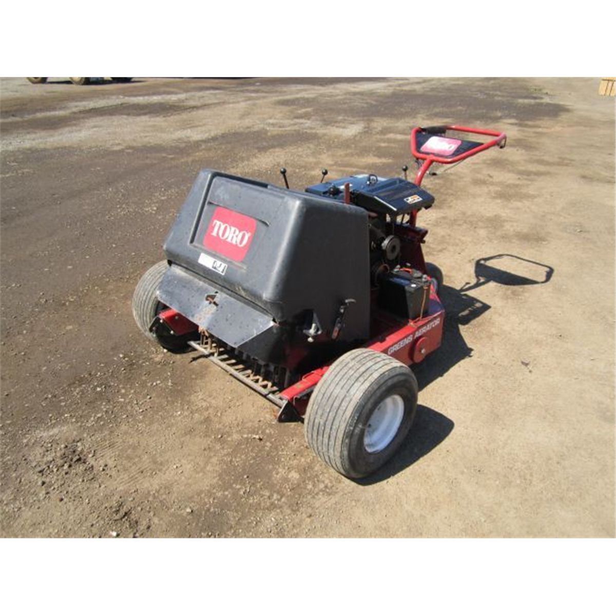 Toro Greens Aerator