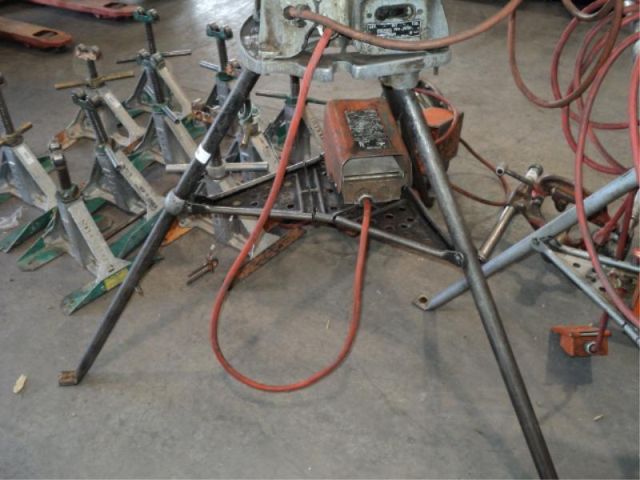 RIGID TRI STAND