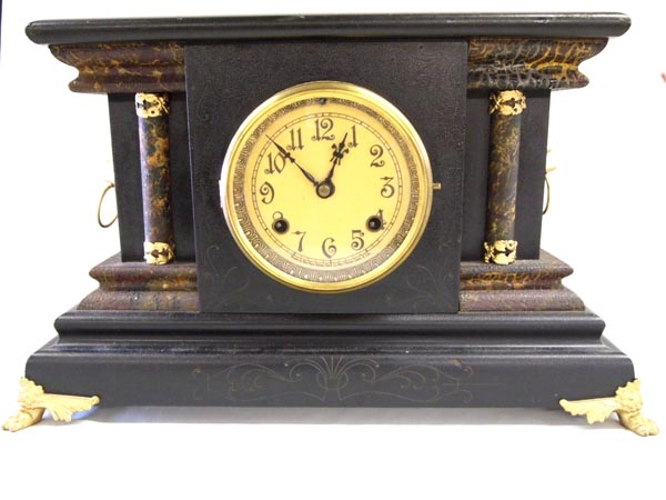 Vintage Mantle Clock Made by New Haven Clock Co.