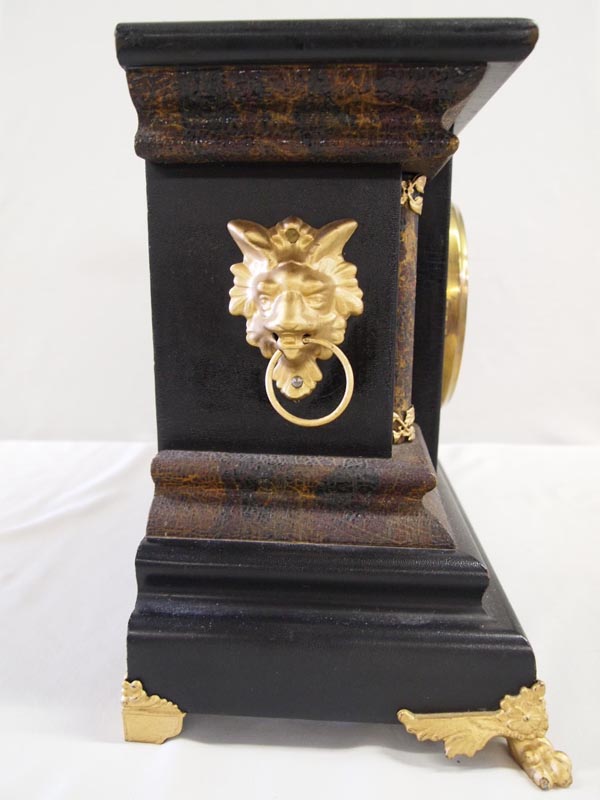 Vintage Mantle Clock Made by New Haven Clock Co.