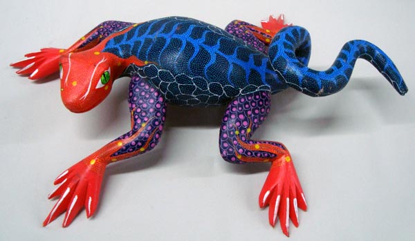Mexican Oaxacan Carved & Painted Lizard, Artist Signed