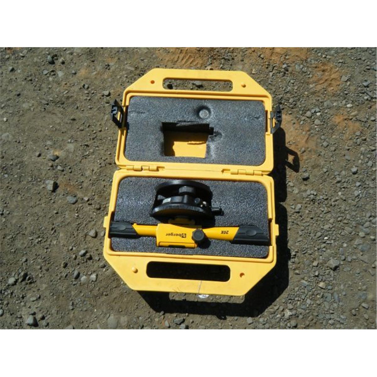 Berger 20x Transit Level w/ Case