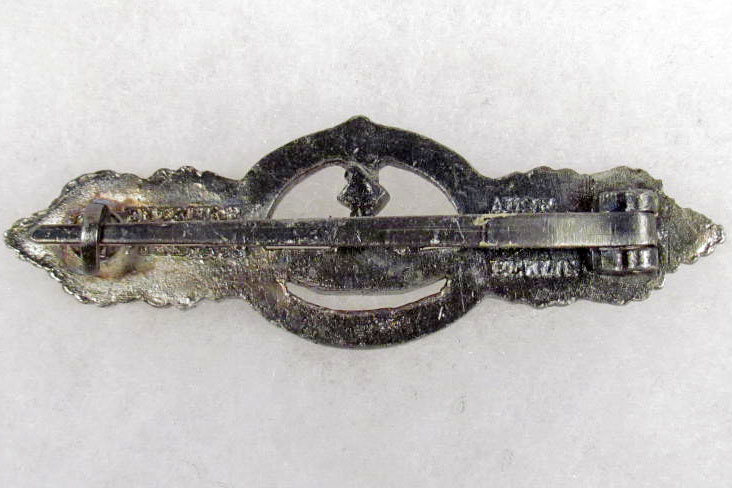 GERMAN NAZI NAVY SUBMARINE CLOSE COMBAT BADGE