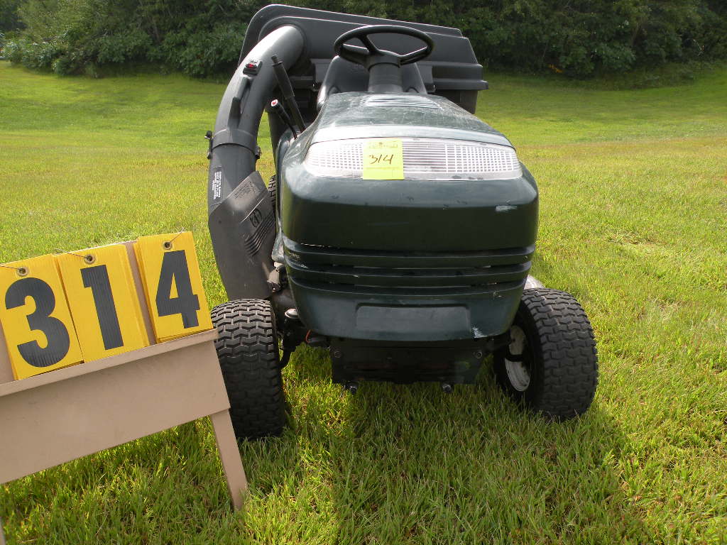 Craftsman LT1000 42" deck & 3 bag bagger SN 121001C005544