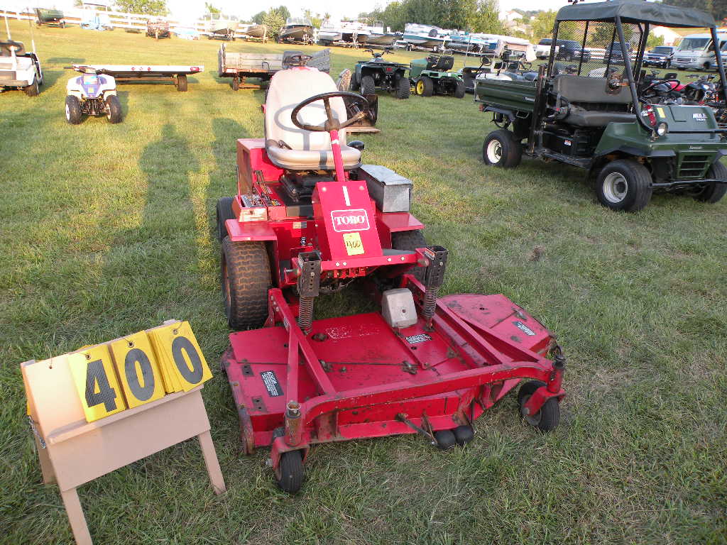 Toro Groundsmaster 220 SN-790186
