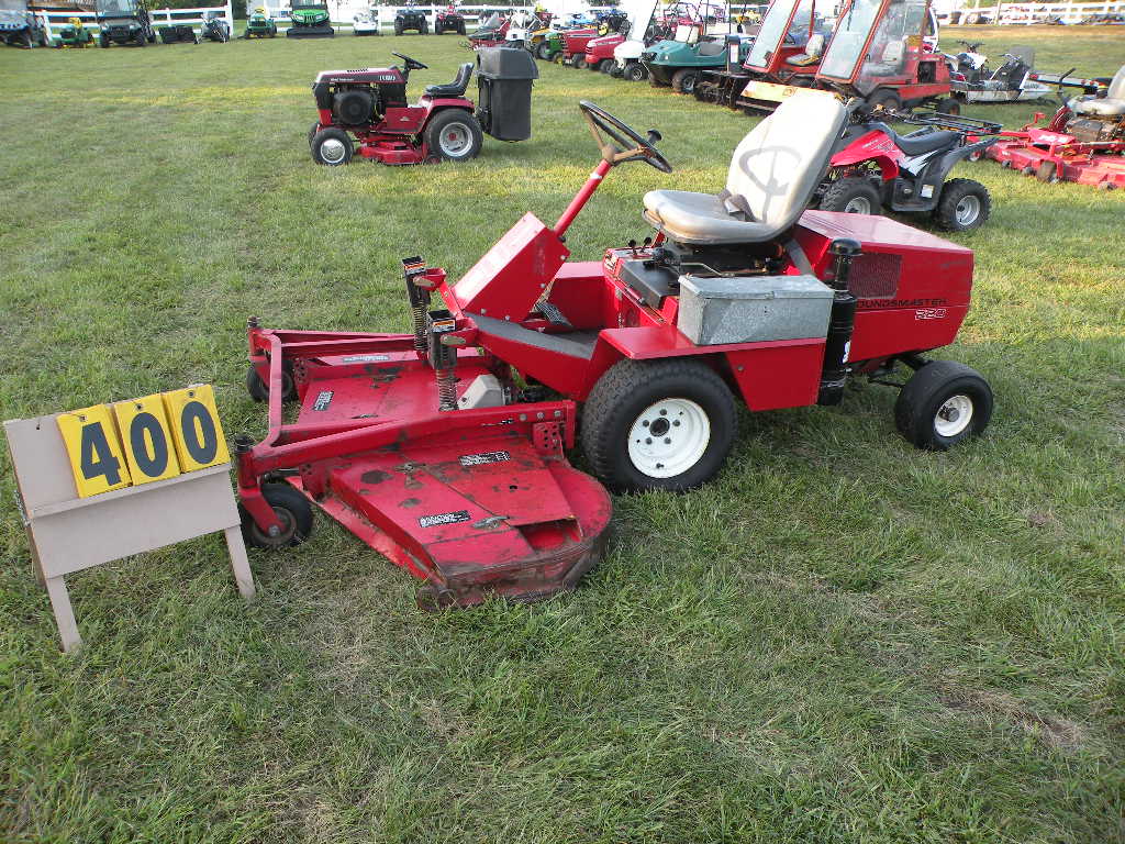 Toro Groundsmaster 220 SN-790186