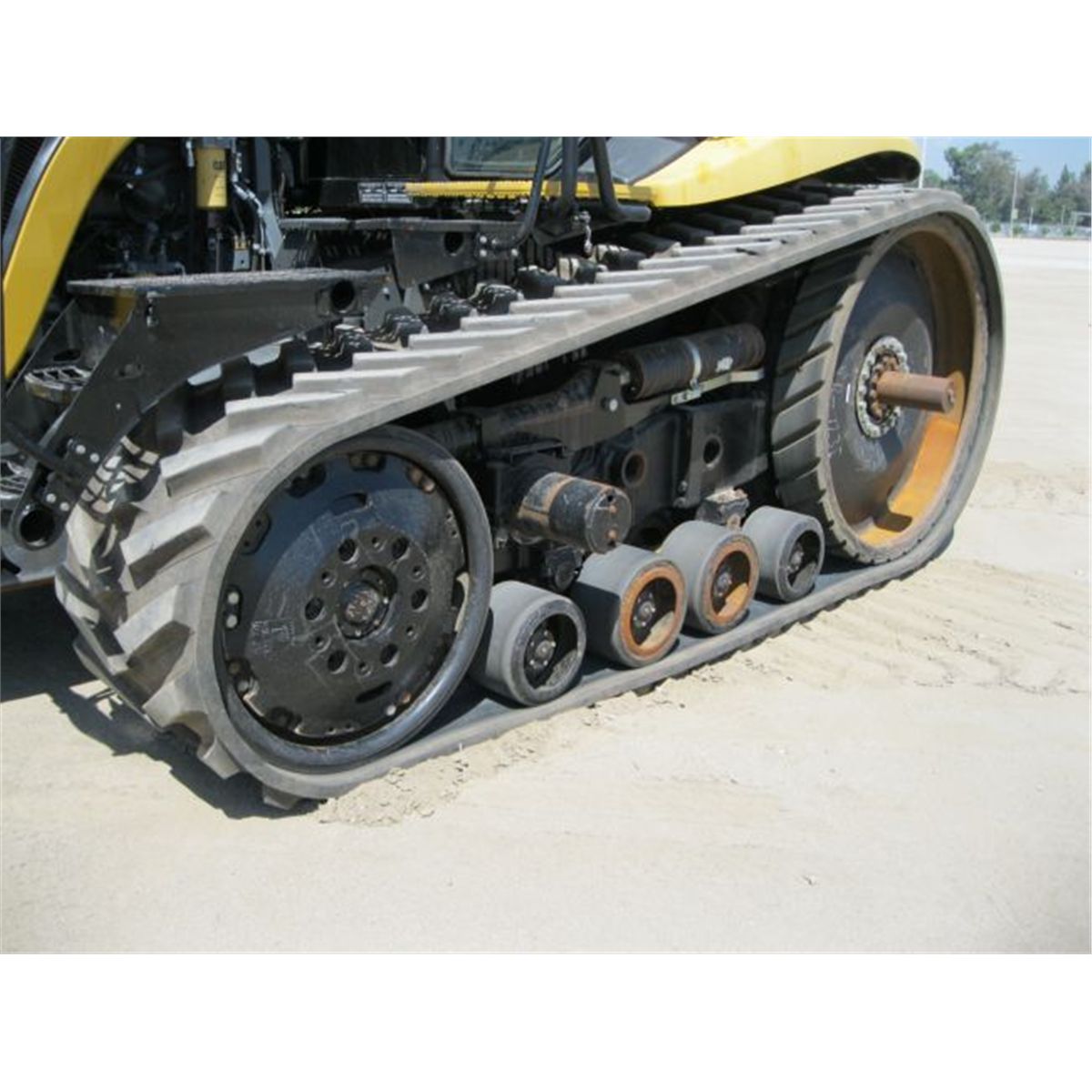 2006 Caterpillar Challenger 865B Belted Ag Tractor