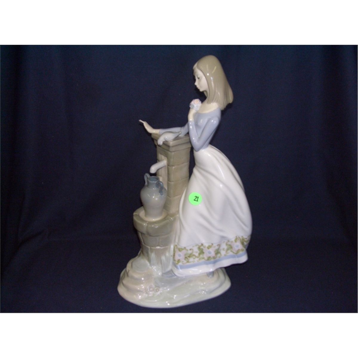 Zaphir stamped Spain Lladro style porcelain figure of young girl at ...