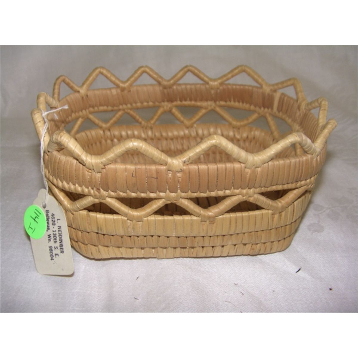 wonderful Native American handmade Fraser river basket of cedar root 3 1/2