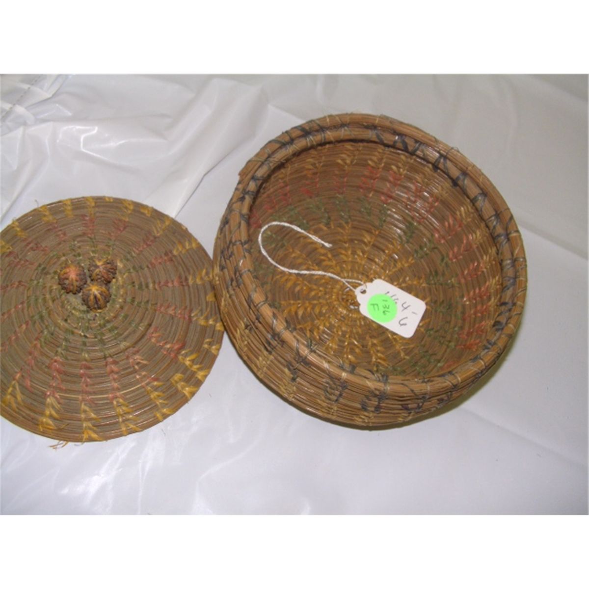 NE / SE Native American vintage pine needle basket with dyed grass ...