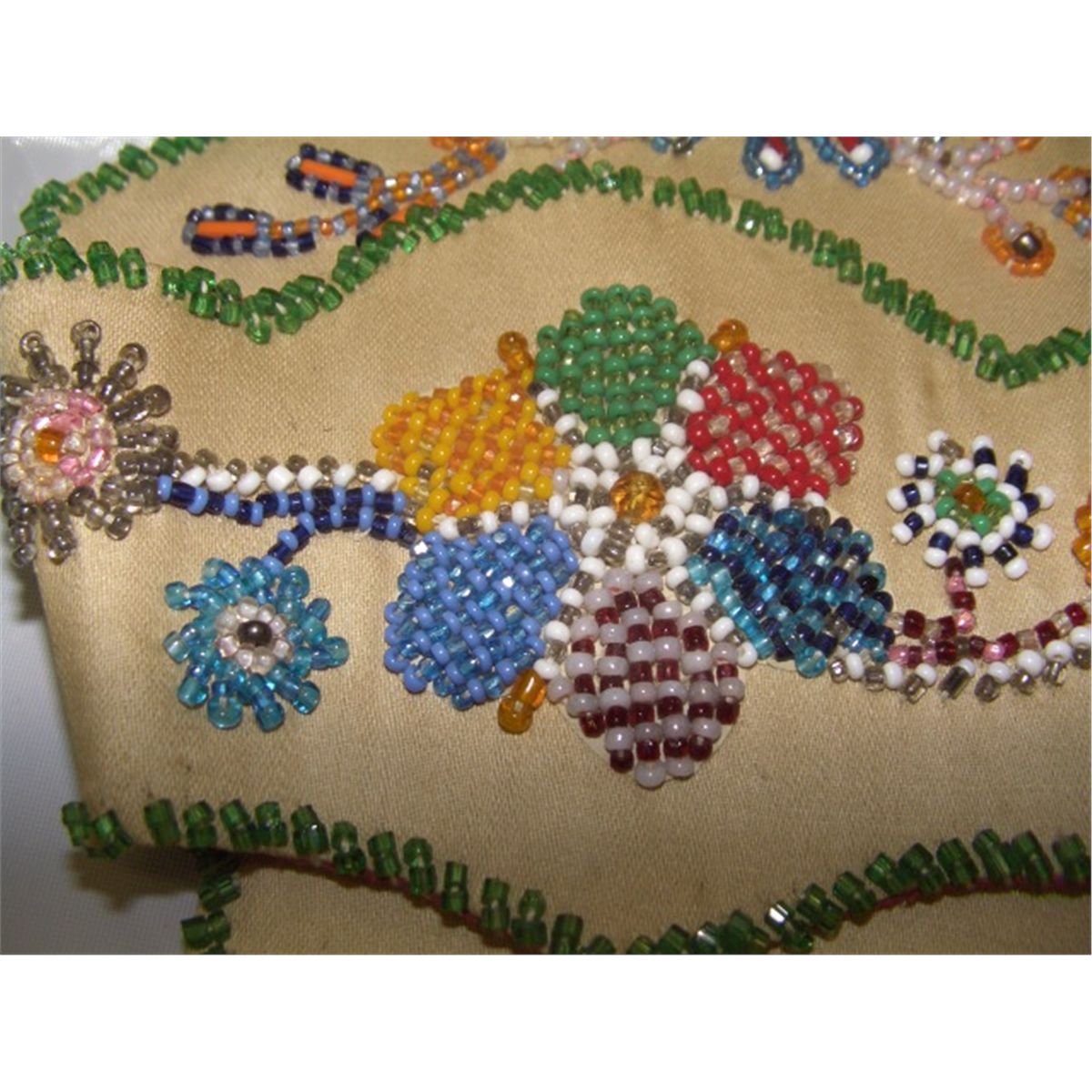 NE SW Native American vintage Mohawk Iroquois fancy beaded whimsy from ...