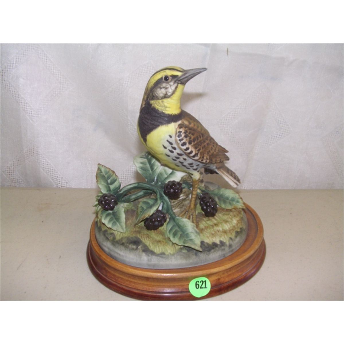 porcelain bird figurine by Andrea Minor Flake / Chip