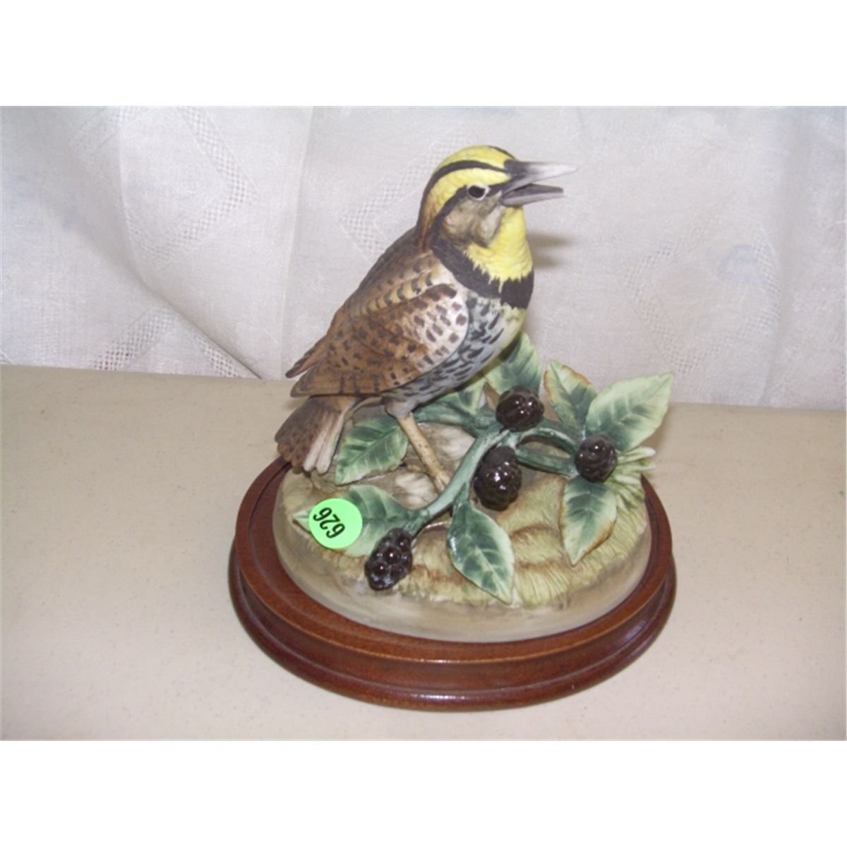 porcelain bird figurine by Andrea Minor Flake / Chip