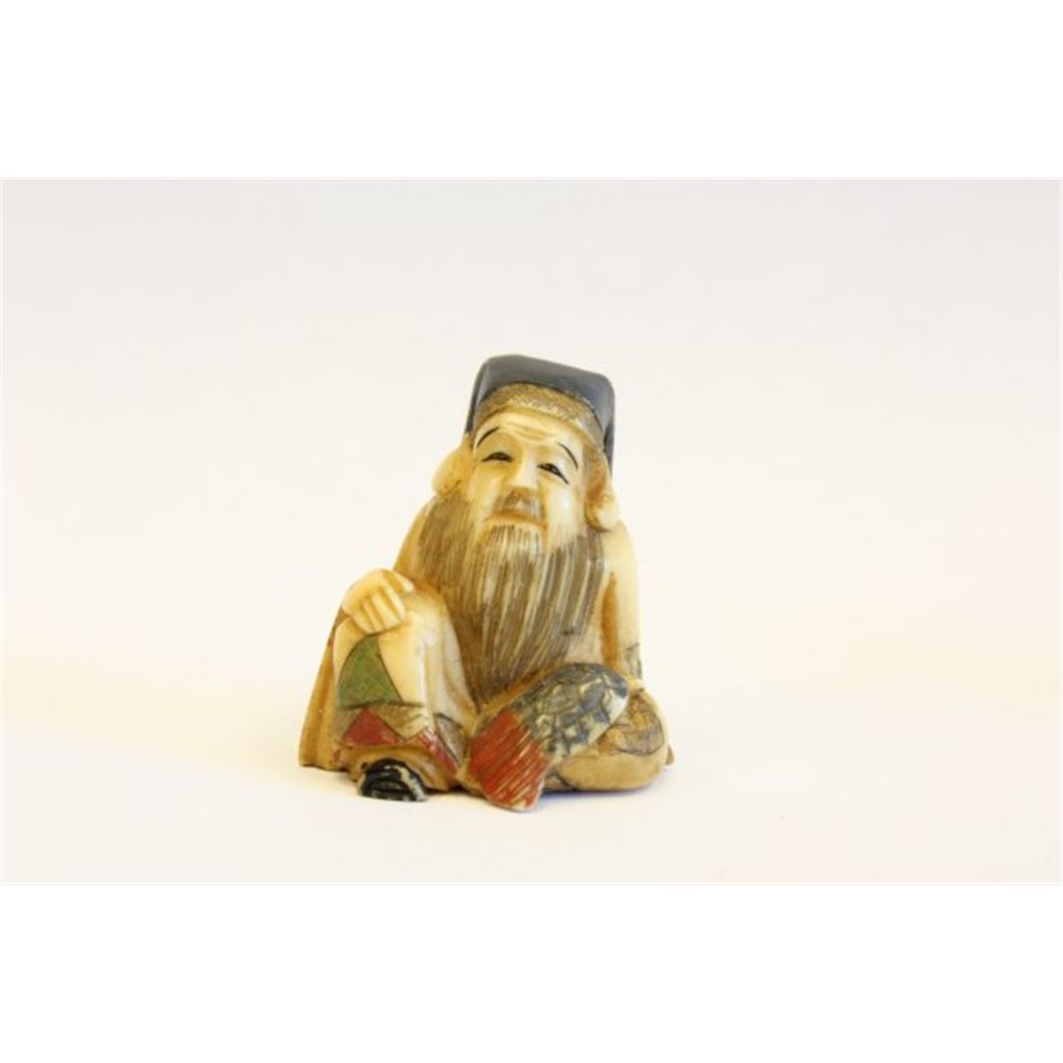 5 small bone Chinese figurines