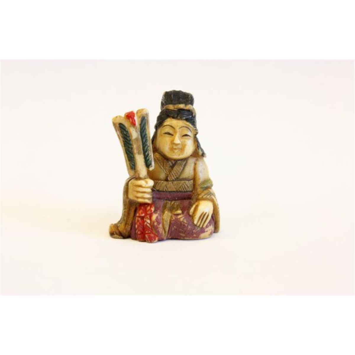 5 small bone Chinese figurines