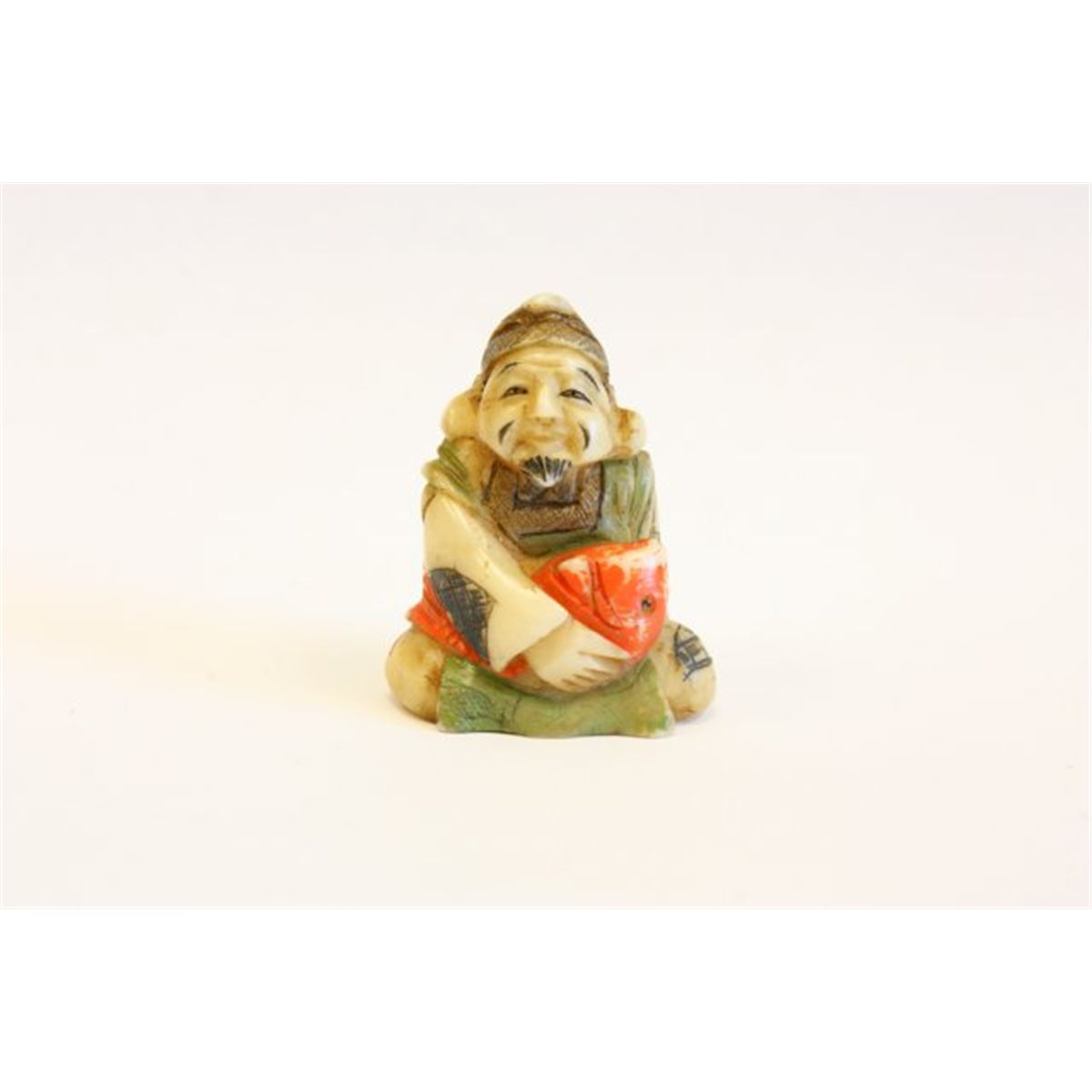 5 small bone Chinese figurines