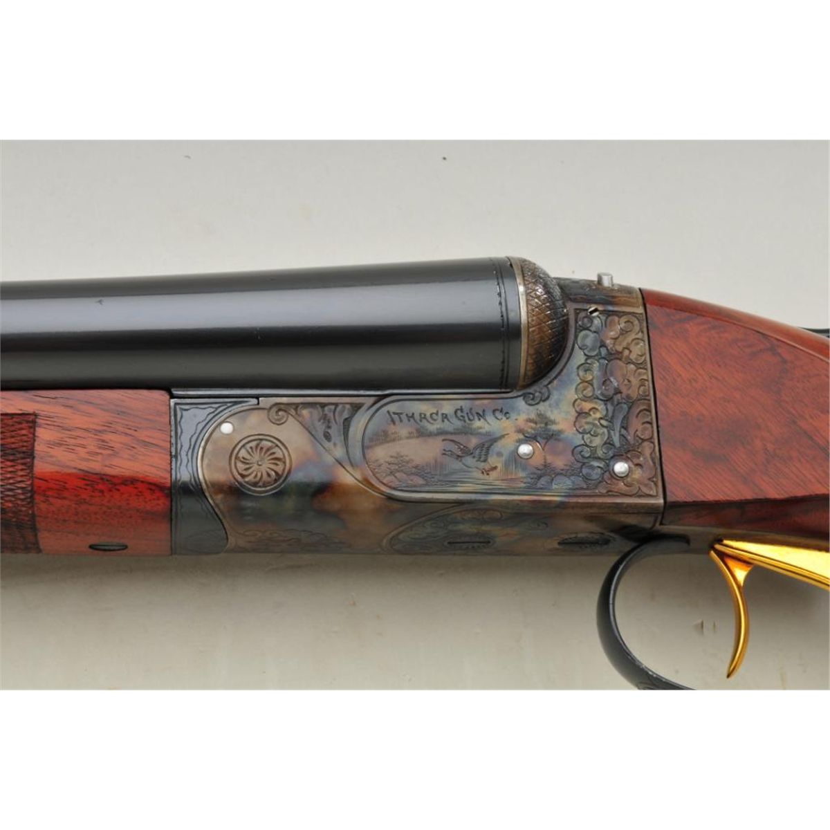 Ithaca 3E double-barrel 12ga shotgun, 30” barrels, blue and case ...