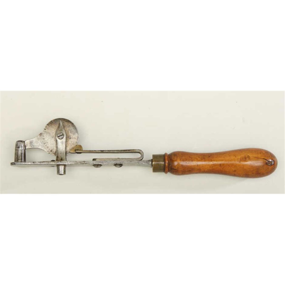 Early powder tester circa 1700 – 1750. 10-1/4” overall, 4-1/2” turned ...