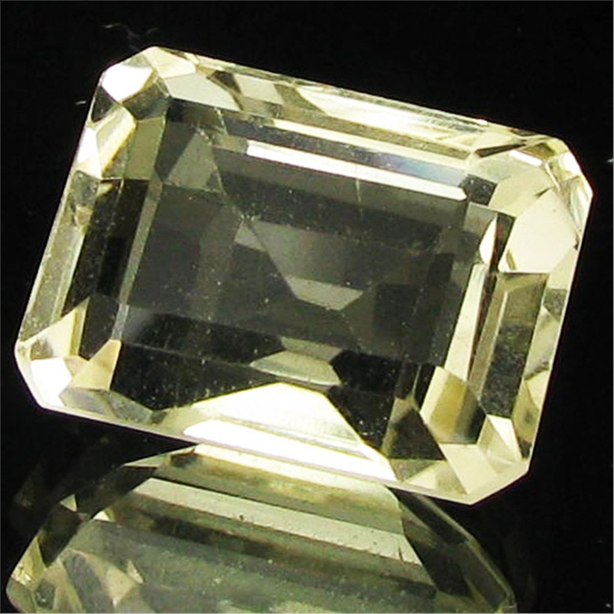 25.52ct White Quartz Octagon (GEM-29556J)