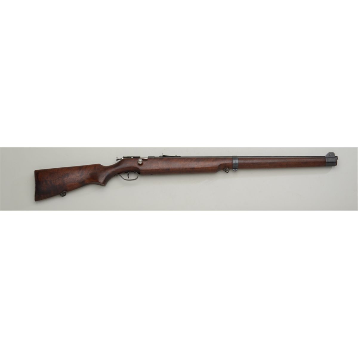 Cooey Model 82 single shot rifle, .22 cal., 27” barrel, blue finish ...