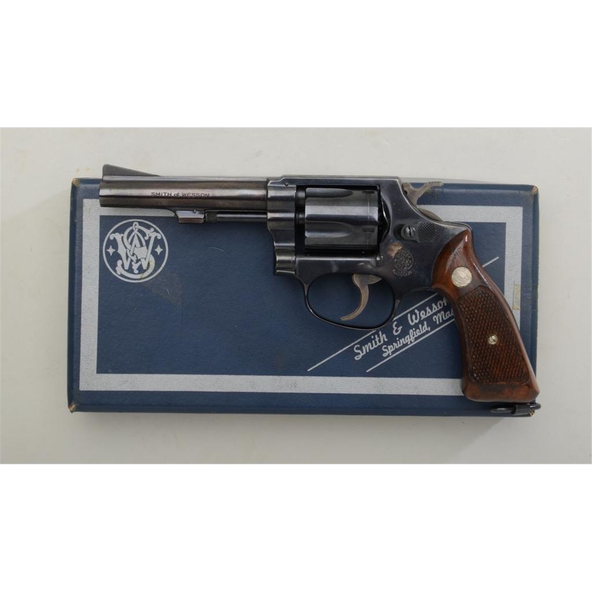 Smith & Wesson Model 33-1 DA revolver, .38 cal., 4” barrel, blue finish ...