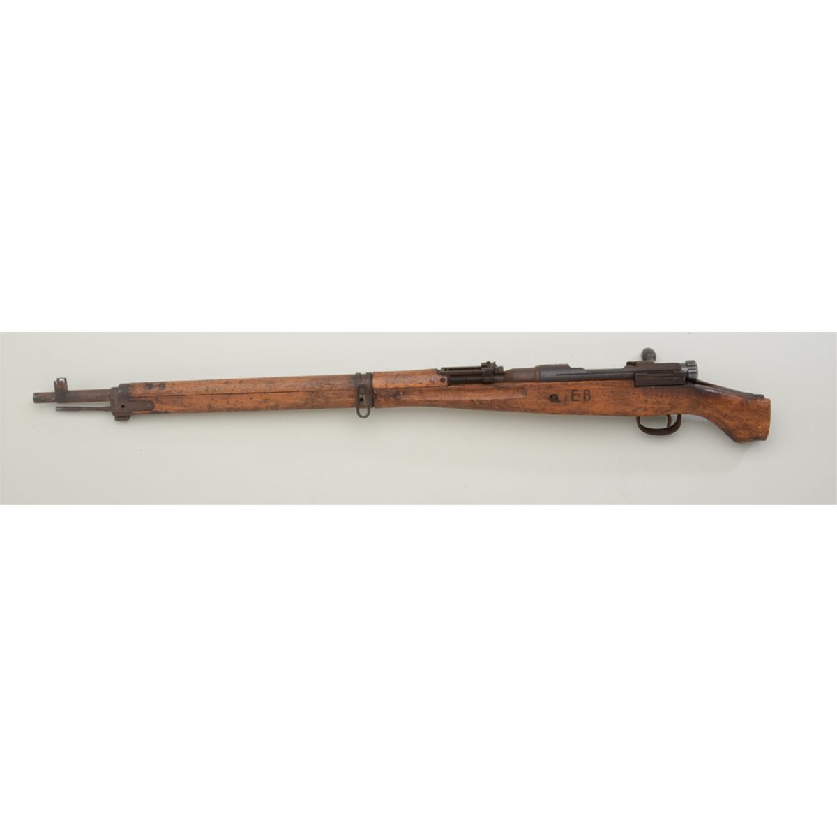 Japanese Arisaka bolt-action rifle, 8mm cal., 26” barrel, military ...
